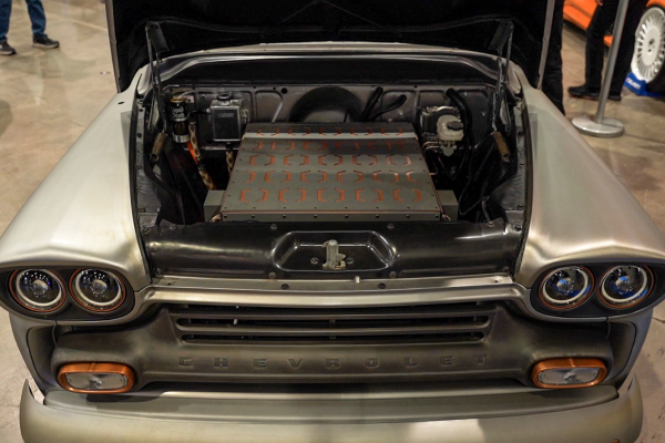 Purists Will (probably) HATE This Immaculate Build | High Performance ...