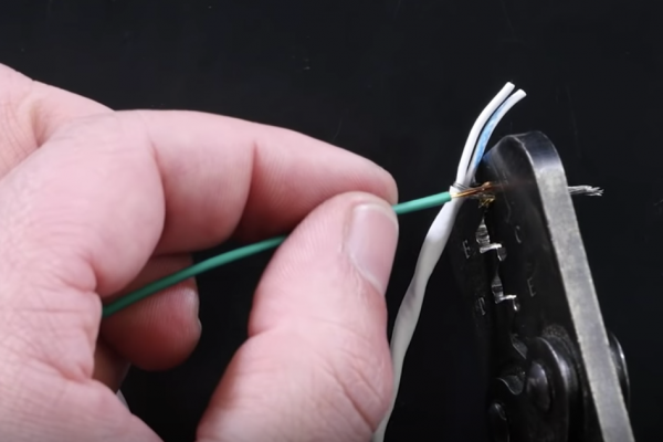 Crimping OR Solder Sleeves? | Splicing Shielded Cable [FREE LESSON ...
