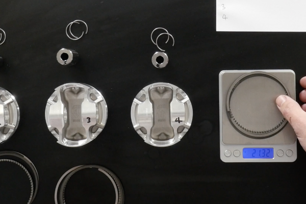 Free Engine Building Lesson | How to balance a piston